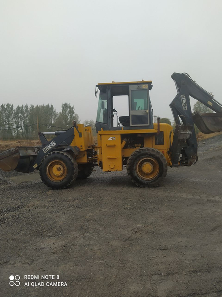 Ekskavator XCMG 30-25
