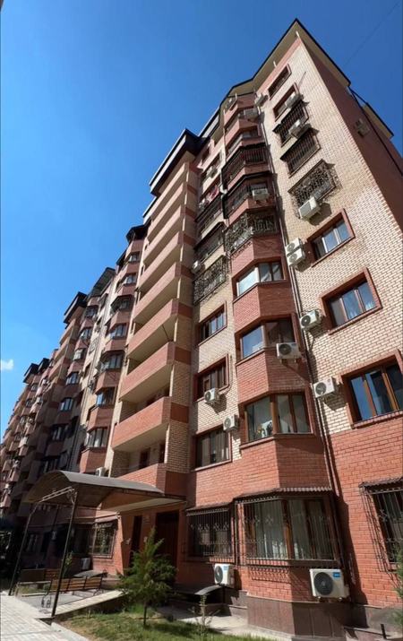 Продается просторная 2 комнатная квартира в ЖК Dream House