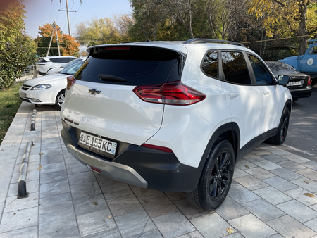 Tracker 2. Redline. 2021.