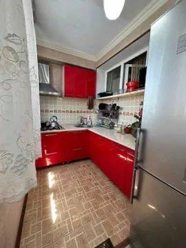 Космонавтов 2в3/8/12 Монолит срочно Ориентир Голубие купола 60м2