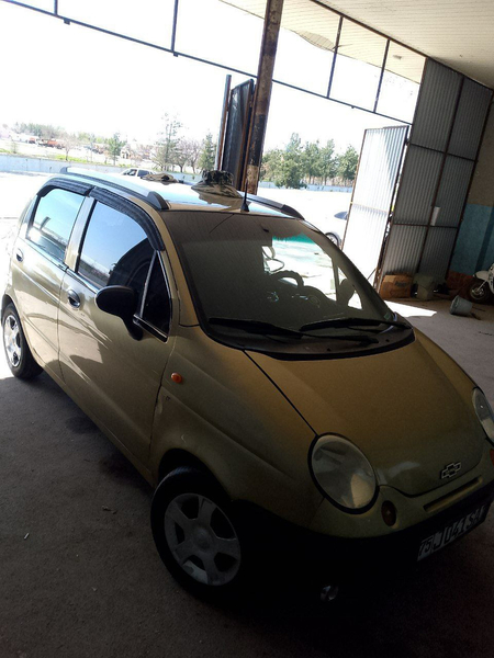 Matiz sotiladi yilli 2006