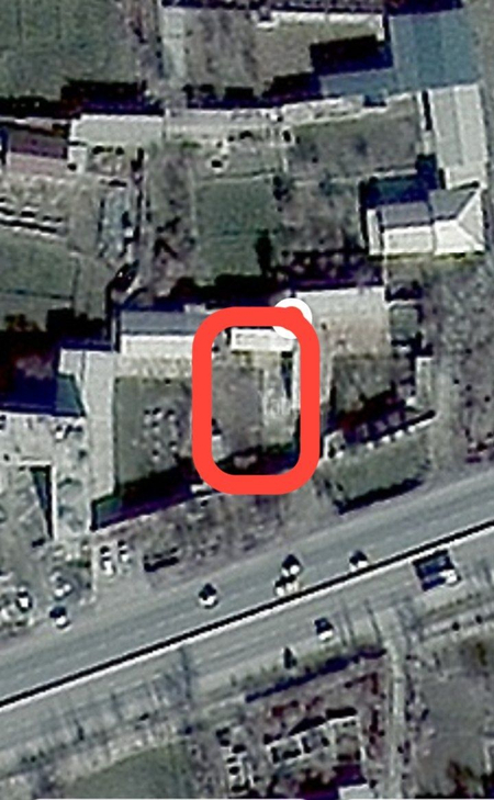 Hovli tezda sotiladi