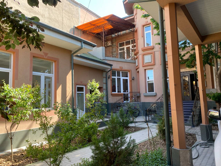 Срочно Сдается Яккасарайский р-н больщой шикарни дом