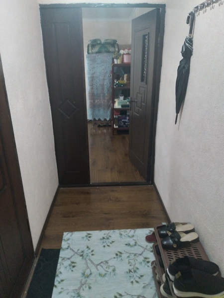 Продаётся квартира 2х комнатная район Радуга