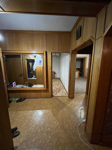 Продается Сергели-7 3/2/9 Бал: 2*6 2*3