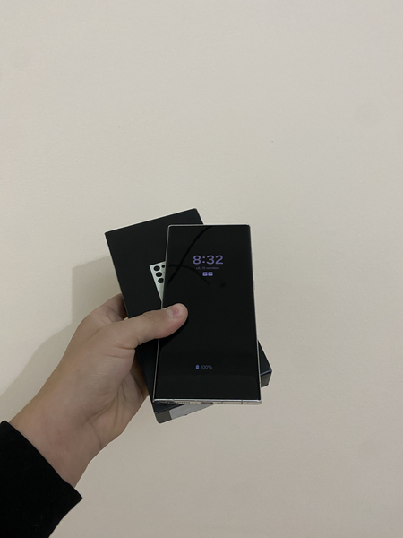 S23 ultra korea 400$ bolishi