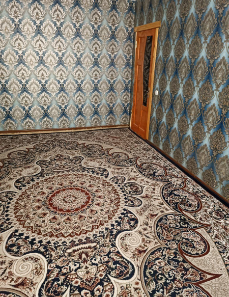 Kvartira sotiladi 3 xonali 4 xona qilingan