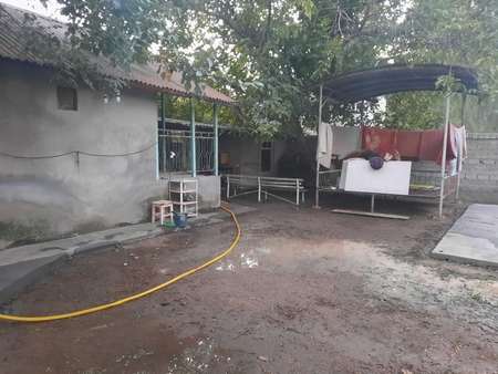 Dacha sotiladi srochna