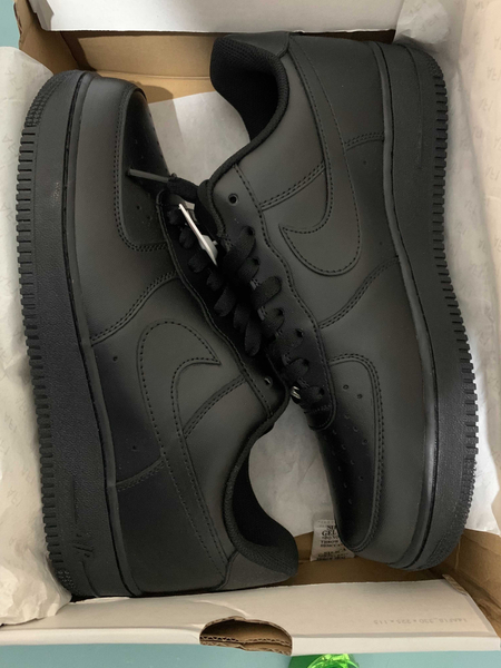 Продаю Кеды Nike Air Force 1 Triple Black (C Гарантией)