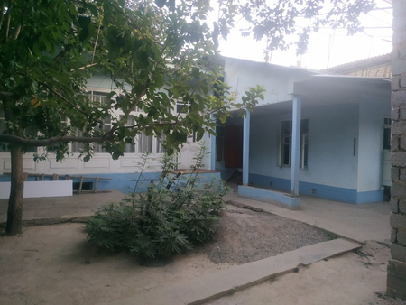 Uy sotiladi Oq tunka masjidda