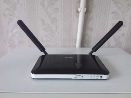 Вай-Фай роутер D-LINK DWR-921 Вставляется СИМ КАРТА 4G LTE для ОПТИКА