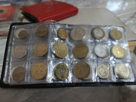 Hammasini 500 minga beramanSotiladi  narxini kelishamiz
