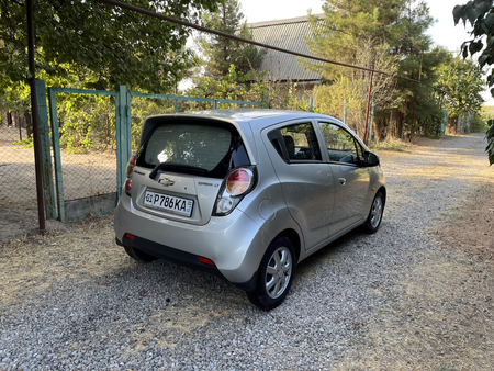 Chevrolet Spark 2011 года, пробег 87 000, в авариях не учавствовала.