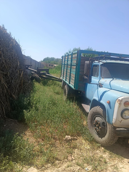 Gaz 5327 Sotiladi