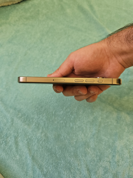 Iphone 15 pro 128 gb