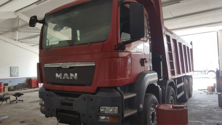Man самосвал