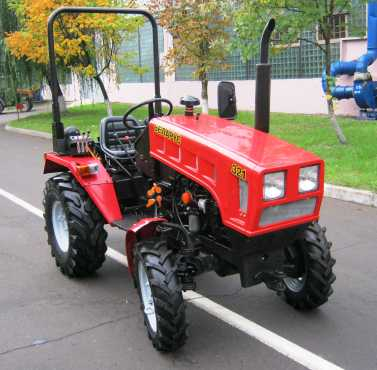 traktor belarus 451 rusumidagi traktor bolib tolashga beriladi