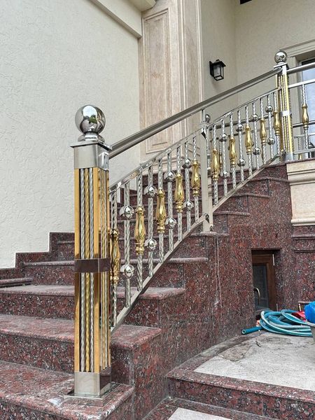 Перила из нержавейки установка качествыный