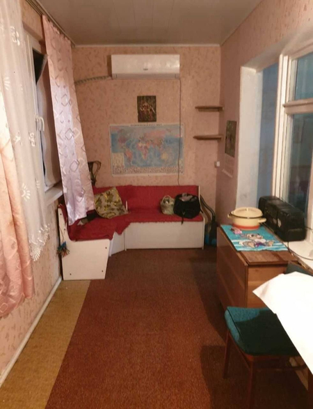 Продаётся 2/3/4 массив Ялангач,  балкон 2×6.