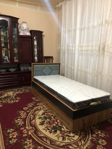 Kravat bir kishilik kapot