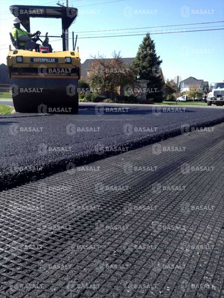 Basalt kompozit yo'l geosetkasi 
40x40
50гр