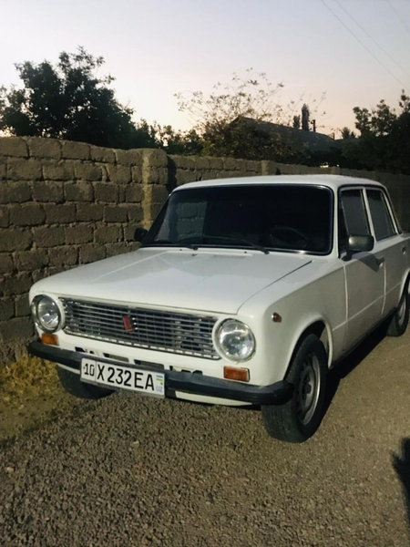 Vaz 2101 yili 1985