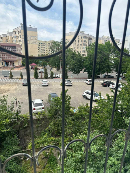 Паркенский продажа большой квартиры 130квМ(зал 50) 4 комнаты
