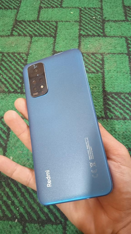 Redmi not 11 ideal.