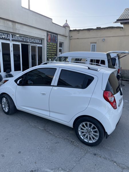 Spark a/t yangi sotiladi