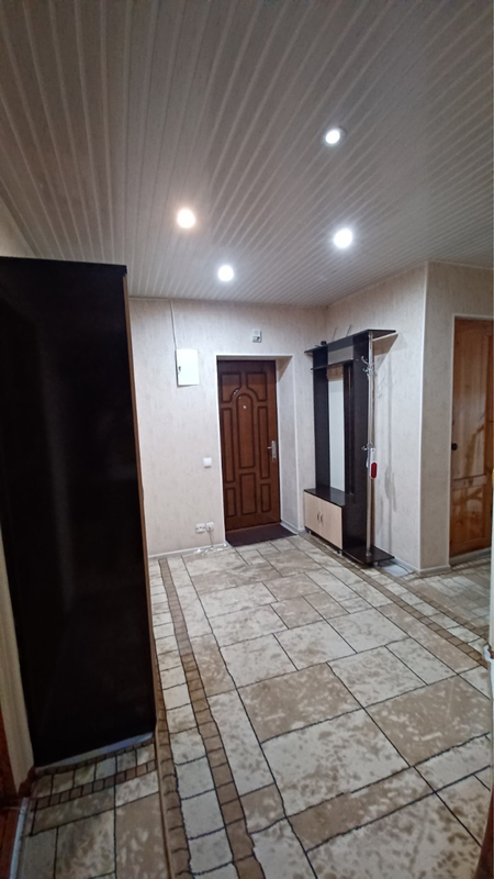 Продается 3/3/4комнатный квартира