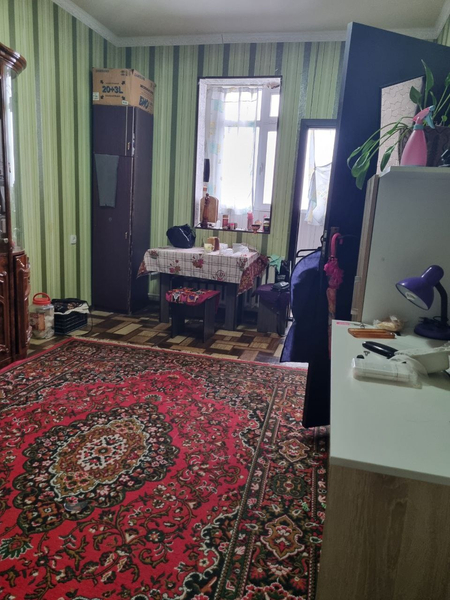 Срочно 1/4/4 на Феруза Массив Продается Квартира