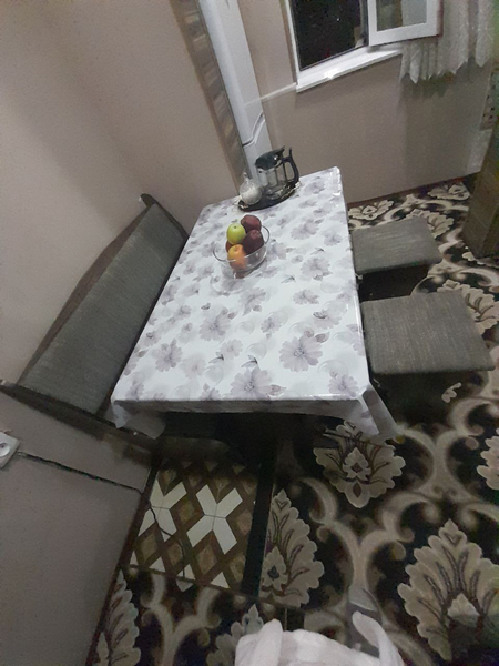 Кухонный уголок срочно