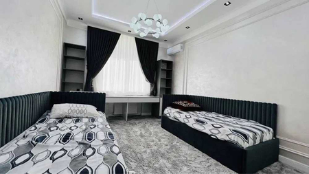 Срочно. Алайский, 4 комнаты, умный дом