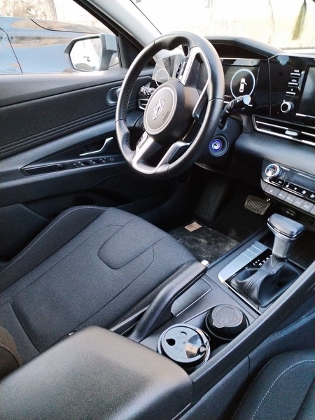 Продам свою машыну elantra