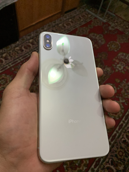 Iphone xs max 82 yomkost