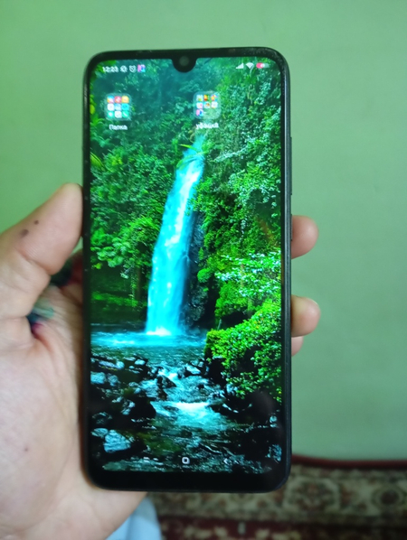 Redmi note 7 4/64gb Global yili 2019