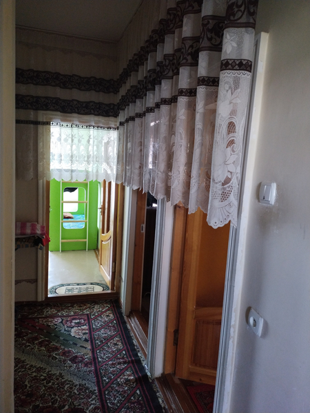 В Шарке 1 продается квартира срочно