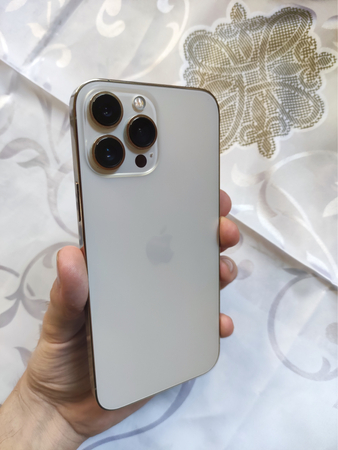 Продаётся IPhone 13 Pro Max 256 Gold в отличном состоянии