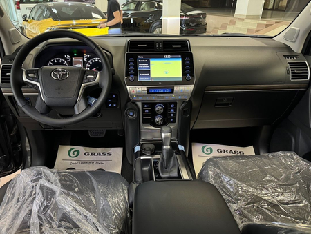 Toyota Land Cruiser Prado 2023 год Объем двигателя 4.0