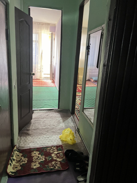 Продаётся 2-х комнатная квартира  на Мирзо Улугбекском Корасув 6
