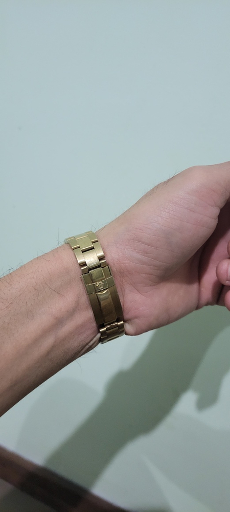Rolex soat sotiladi orginal tilla rang