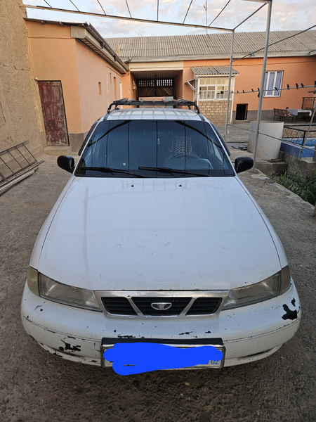 Avtomobil Nexia 1