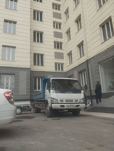 Вывоз мусора isuzu samasval vivoz musor