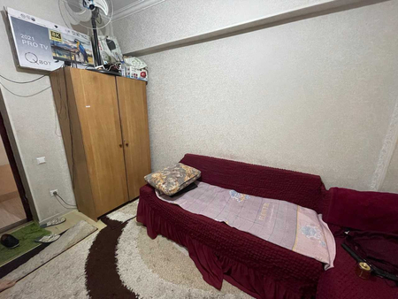 Продаётся 1/1/4 в Мирзо-Улугбекском р-не ор-р Военный Госпиталь 156735