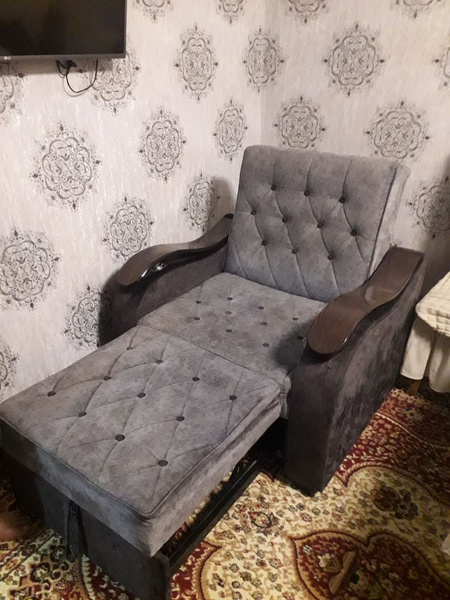 Shinam divan sotiladi