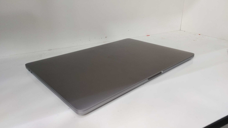 Macbook Pro A1990 i9-8850H 32/1000 RX560 4gb 2018