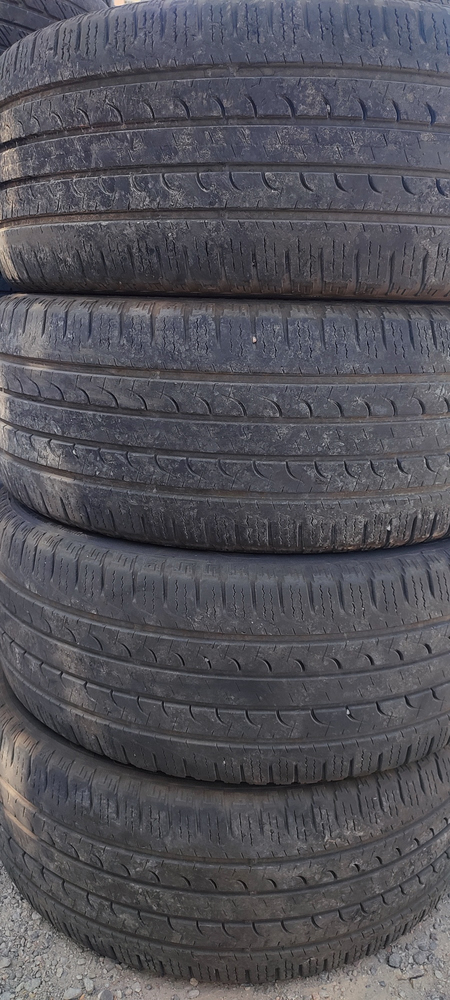 Goodyear 235_50_19 sotiladi
