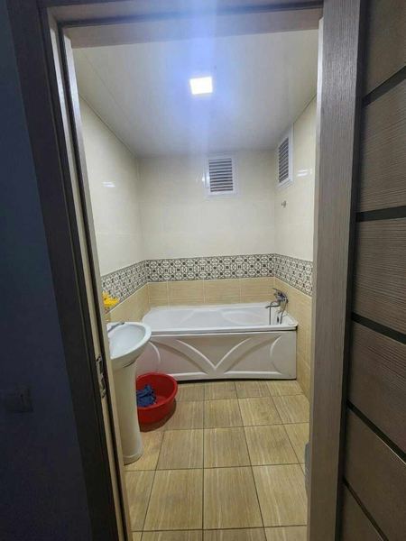 kvartira 2 xonali ijaraga odam quyiladi