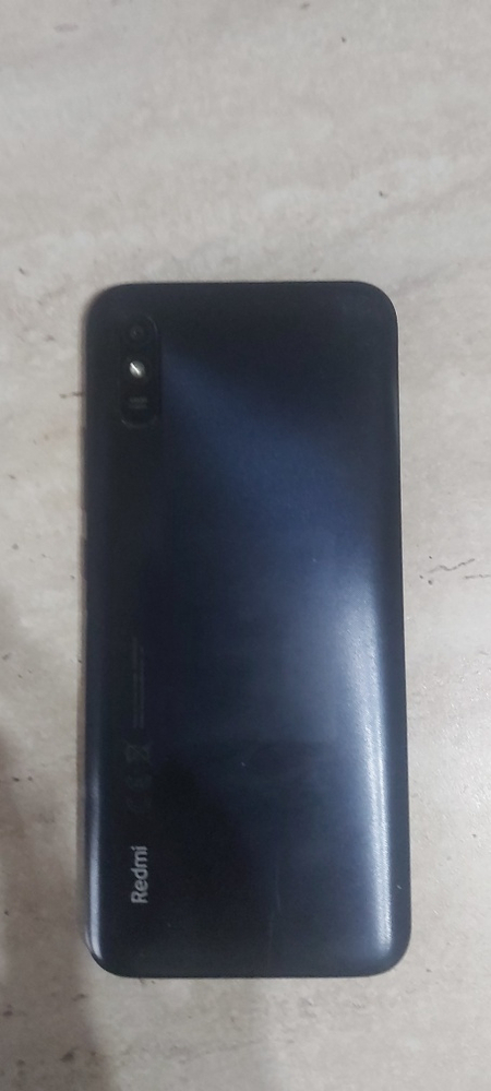 Mi redmi telefon sotiladi