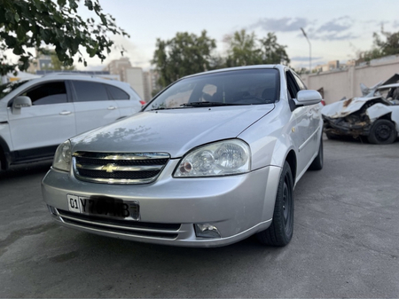 Vikupga lasetti dubay variant 1.6 mator ekanom